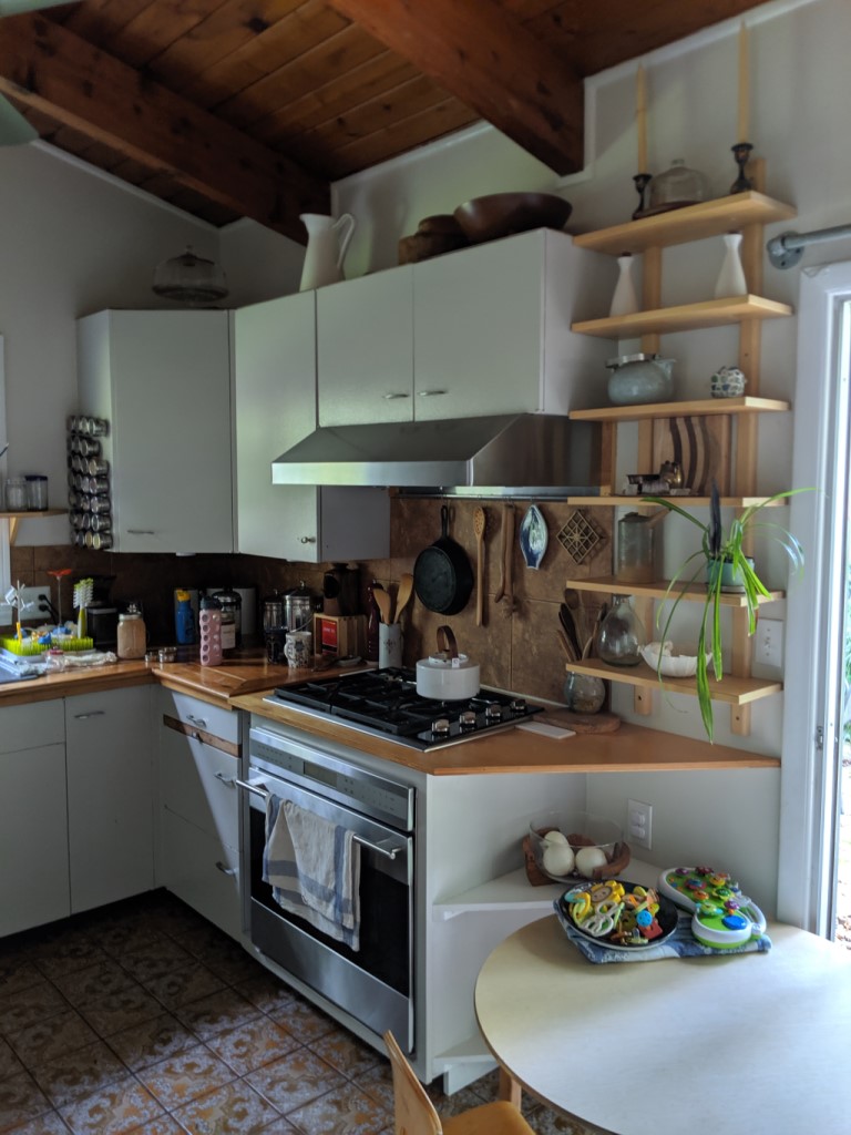 Modern Kitchen – Molly Bachelor Architect